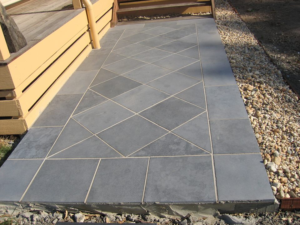 Black Limestone pavers & crazy paving | Stoneworld (Tas) Pty Ltd